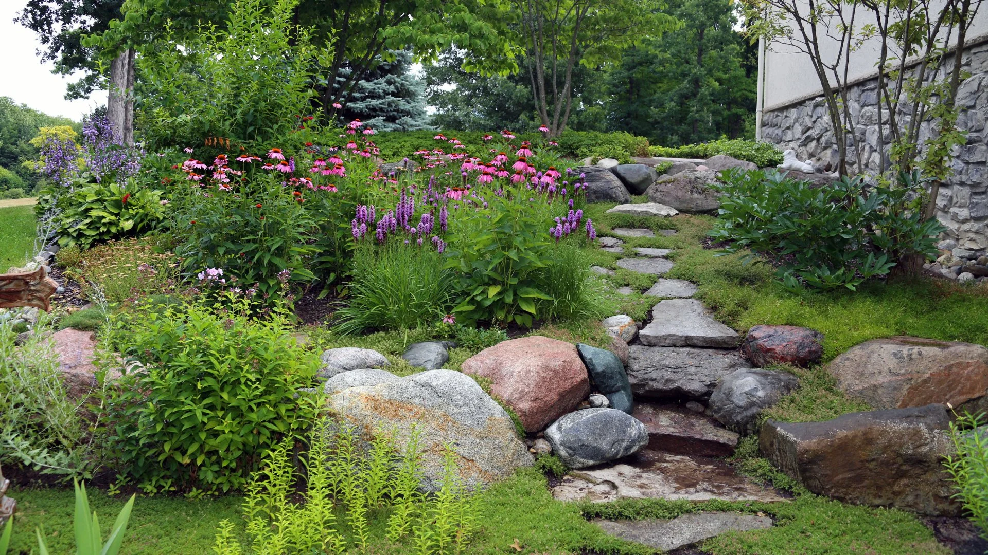 Webberville, MI – Outdoor Expressions